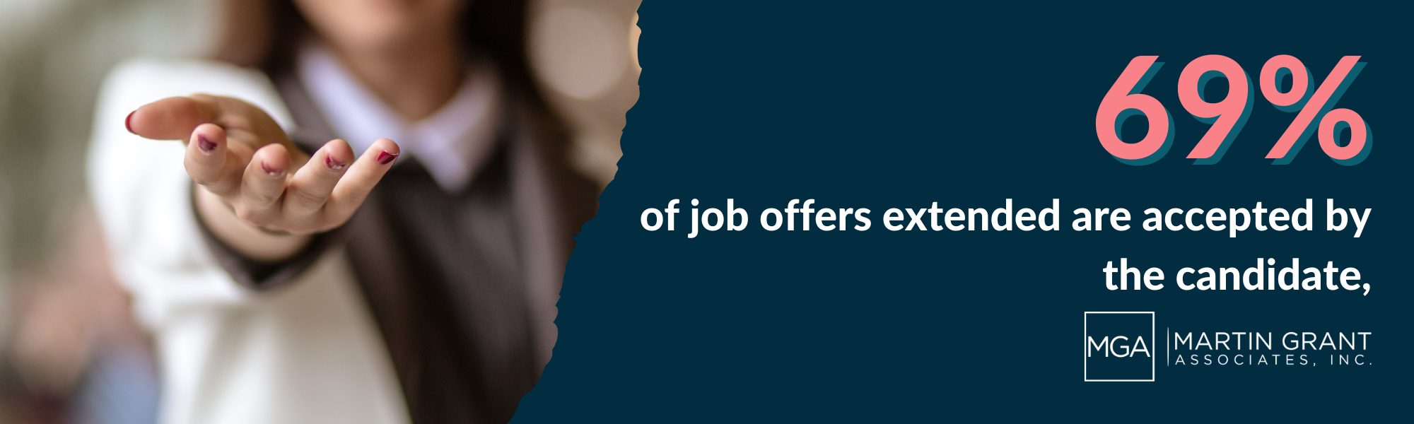 5 Tips for Extending a Job Offer Candidates Can’t Resist